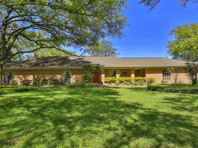 17314 Queenslake Dr, Cypress, TX 77429