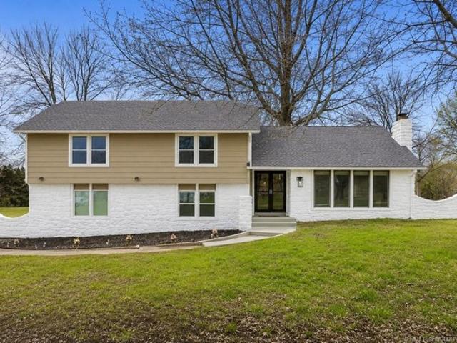 17316 E 109th St N, Owasso, OK 74055
