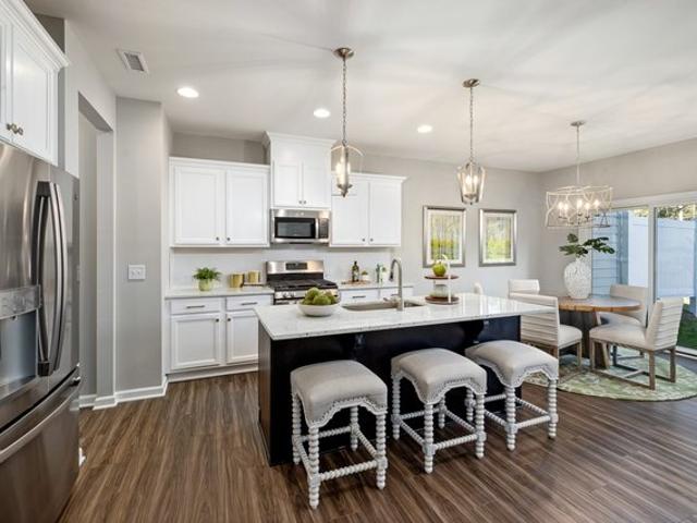 17318 Alana Dr, Moseley, VA 23120