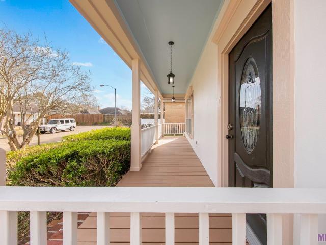 1731 Manor Oak Dr, Baton Rouge, LA 70810 | MLS #BR2026003