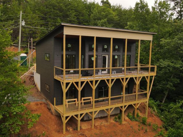 1731 Bluff Ridge Rd