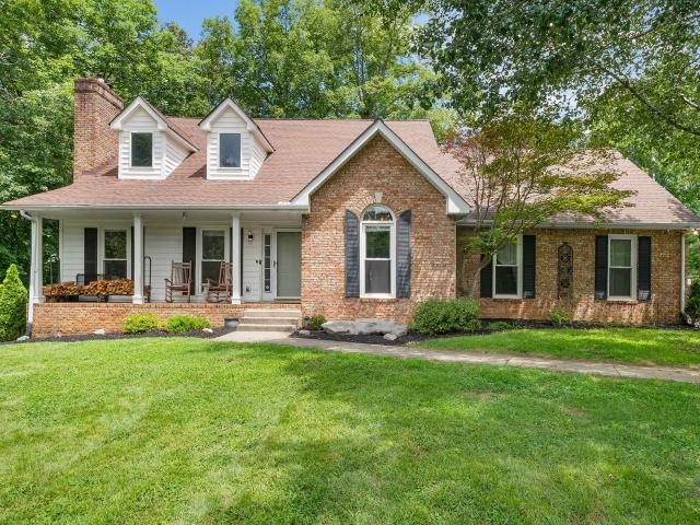 1731 Creekview Ct