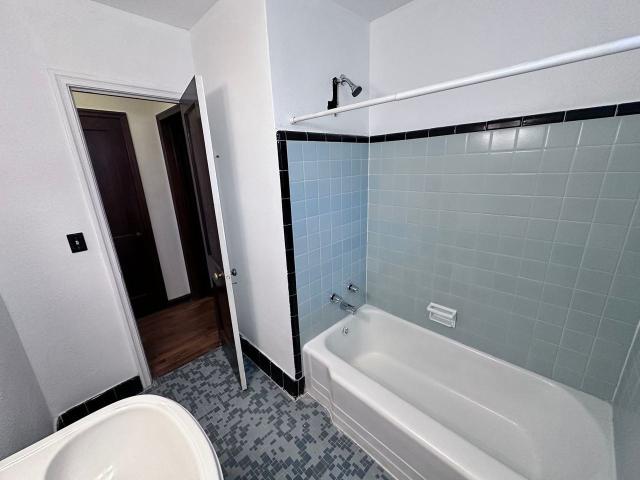 TWO WEEKS FREE* Live Close to Everything – 1BR in Southside Jax 1 Bedroom Apartment for Rent at 1731 Flagler Ave, Jacksonville, FL 32207 San Marco
