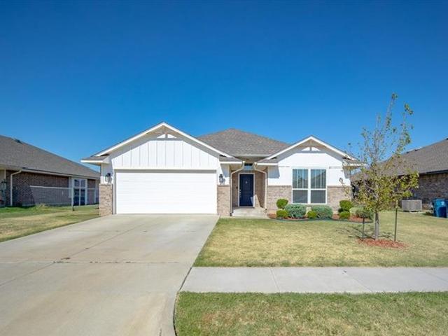 1731 Gladington Ct, Newcastle, OK 73065
