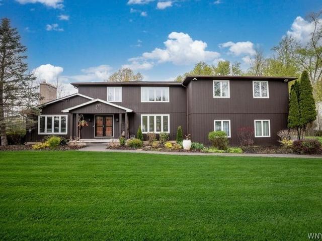 1731 Huth Rd, Grand Island, NY 14072