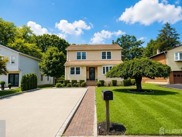 1731 Holly Rd, North Brunswick, NJ 08902