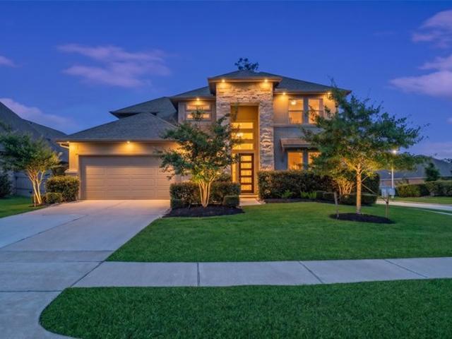 17323 Grand Canyon Rd, Conroe, TX 77302