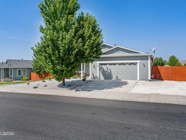 17321 Desert Lake Dr, Reno, NV 89508