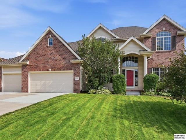 17321 Monroe Cir, Omaha, NE 68135