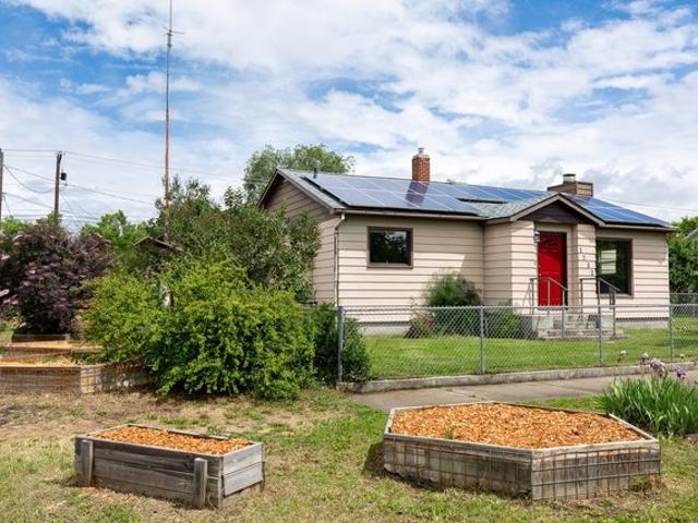 1732 Defoe St, Missoula, MT 59802