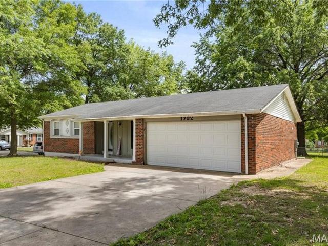 1732 Del Rosa Way, Saint Louis, MO 63138