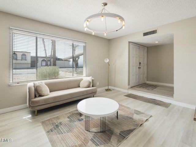 1732 e hermosa drive