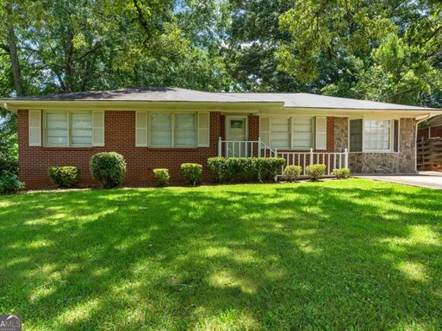 1732 E Mercer Dr, Griffin, GA 30223