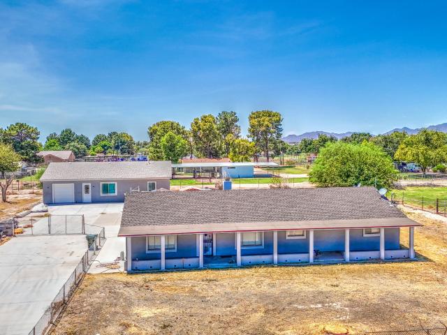 1732 S 175TH Drive