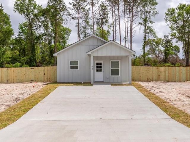 1732 Sayers St, Lufkin, TX 75904