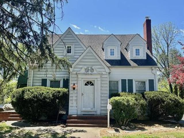 1732 W Main St, Waynesboro, VA 22980
