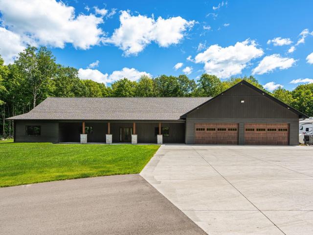 1732 Wilderness Hills