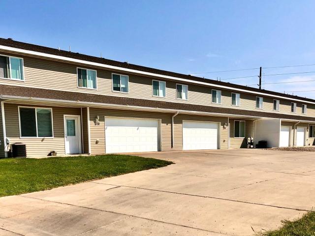 1732 1754 35th Ave SE