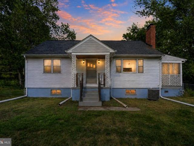 17331 Tripoli Blvd, Dumfries, VA 22026