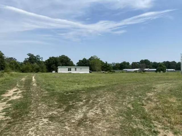 17335 E 390 RD, JAY, OK 74346 Single Family Residence For Sale.