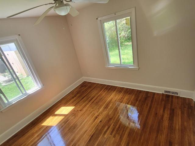 1733 Merry Oaks Rd, Charlotte, NC 28205 | MLS #4254