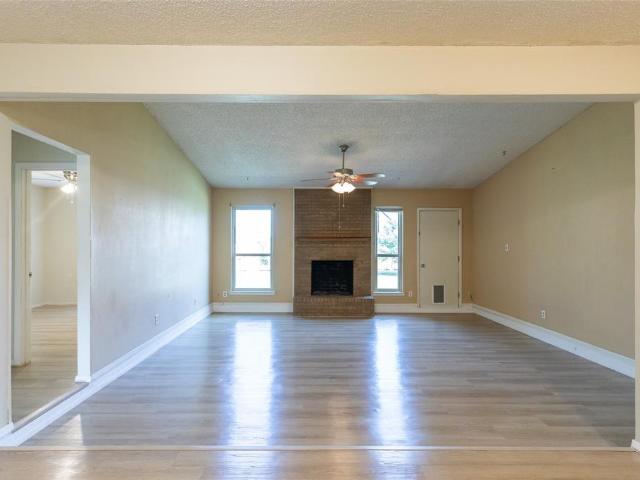 1733 Chucker Court