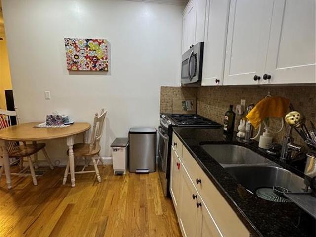 1733 East 4th Street # 1A