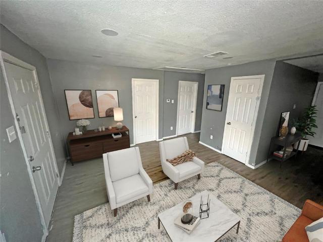 1733 Greenfield Ave, Fort Worth, TX 76102 | MLS #21218 | Compass