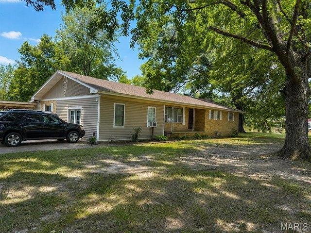 1733 Highway AA, Poplar Bluff, MO 63901
