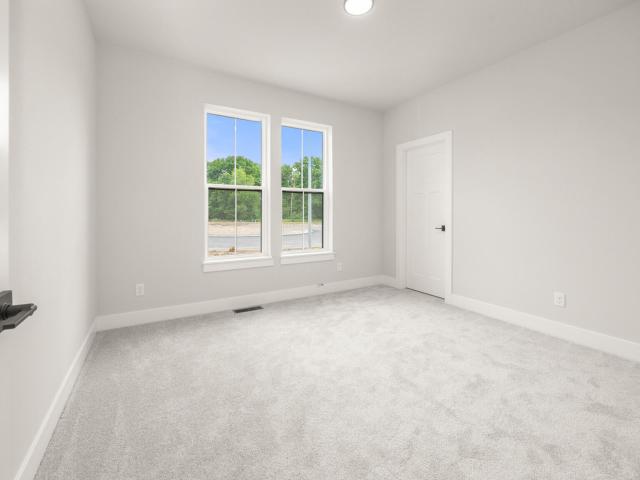 1733 Palmer Ct, Hartford, WI 53027 | MLS #1960