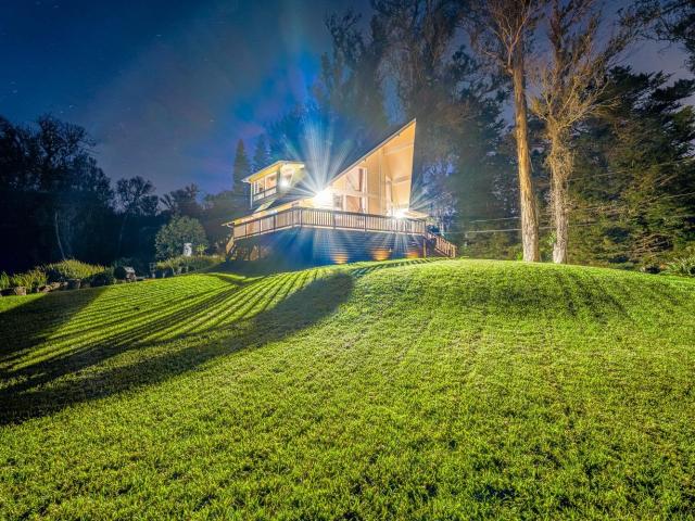 1733 Piiholo Rd, Makawao, HI 96768 | MLS #408402 | Compass