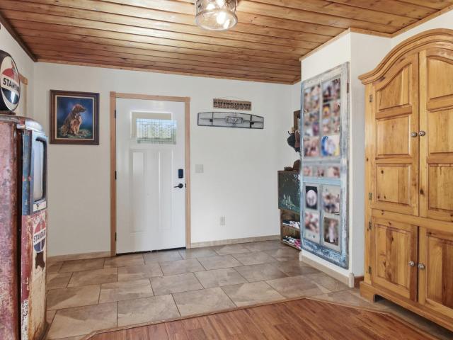1733 Riverview Drive
