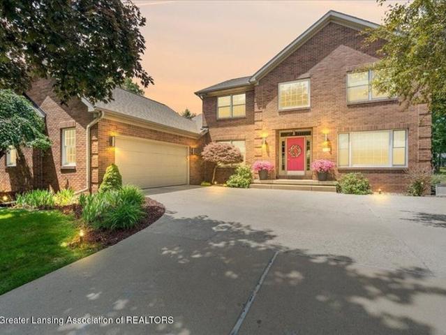 1733 Sunnydale, Lansing, MI 48917