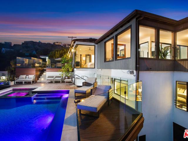 1733 sunset plaza drive