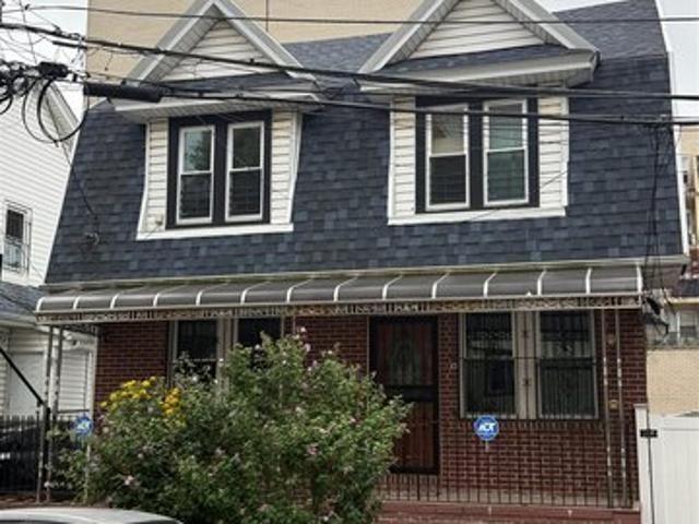 173 2 th Ave, Jamaica, NY 11432
