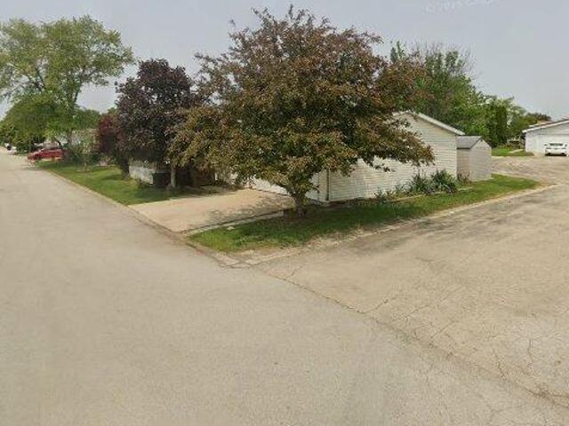 173 Austin Ct, Manteno, IL 60950