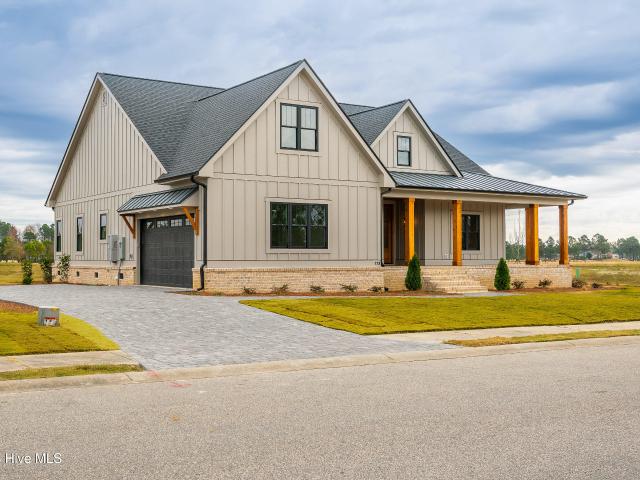 173 Azalea Lane
