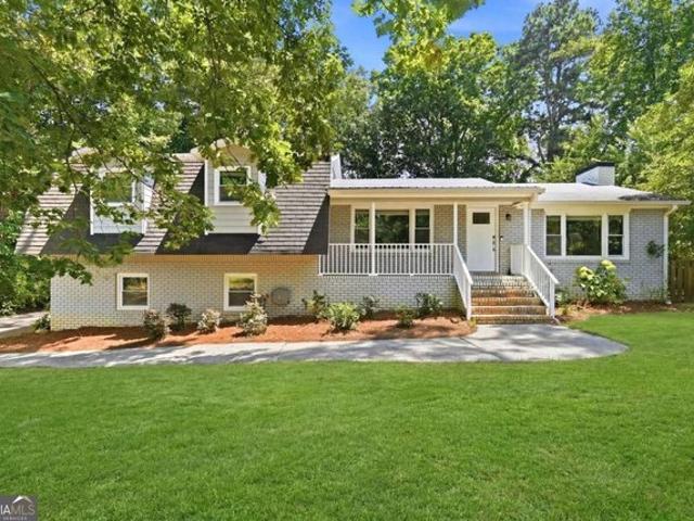 173 Brookwood Dr, Canton, GA 30114