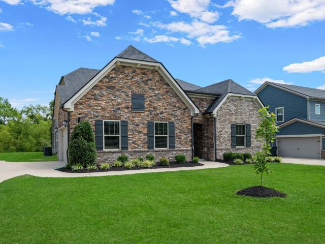 173 Burberry Glen Blvd