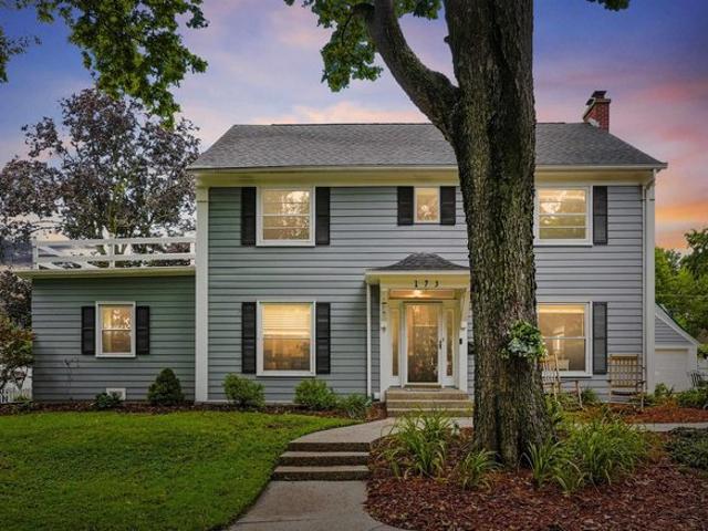 173 Graceline Blvd, Waterloo, IA 50701