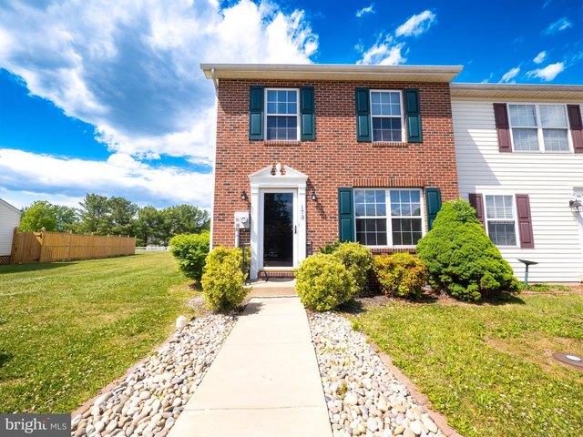 173 Equestrian Dr, Stephens City, VA 22655