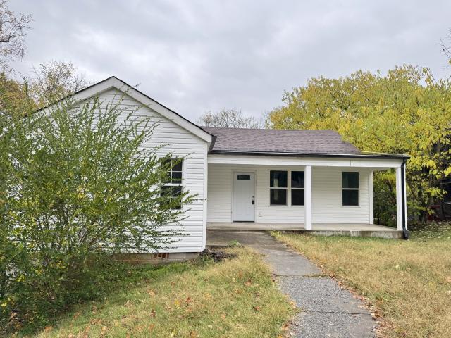 173 Inglewood Dr, Clarksville, TN 37040 | MLS #3180 | Compass