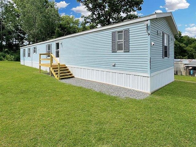 173 Jane Ln, Edinburg, PA 16116
