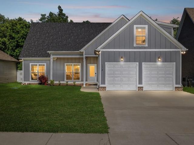 173 Jesse Dr, Pleasant View, TN 37146