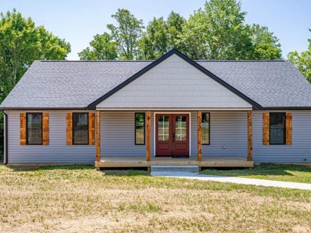 173 Orchard Dr, Madison Heights, VA 24572