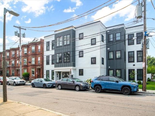 173 Magnolia St, Unit 5, Boston, MA 02125 | MLS #73448 | Compass