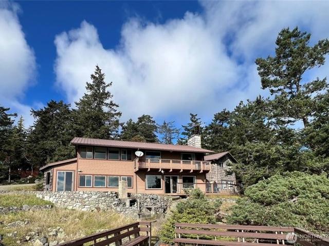 173 Myers St, Orcas Island, WA 98245