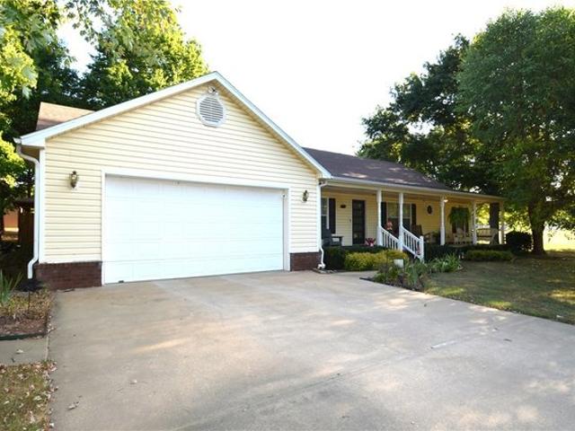173 N Double Springs Rd, Farmington, AR 72730