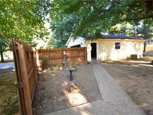 173 N Double Springs Road