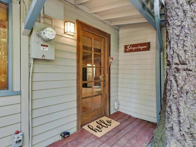 173 N Sequoia Road